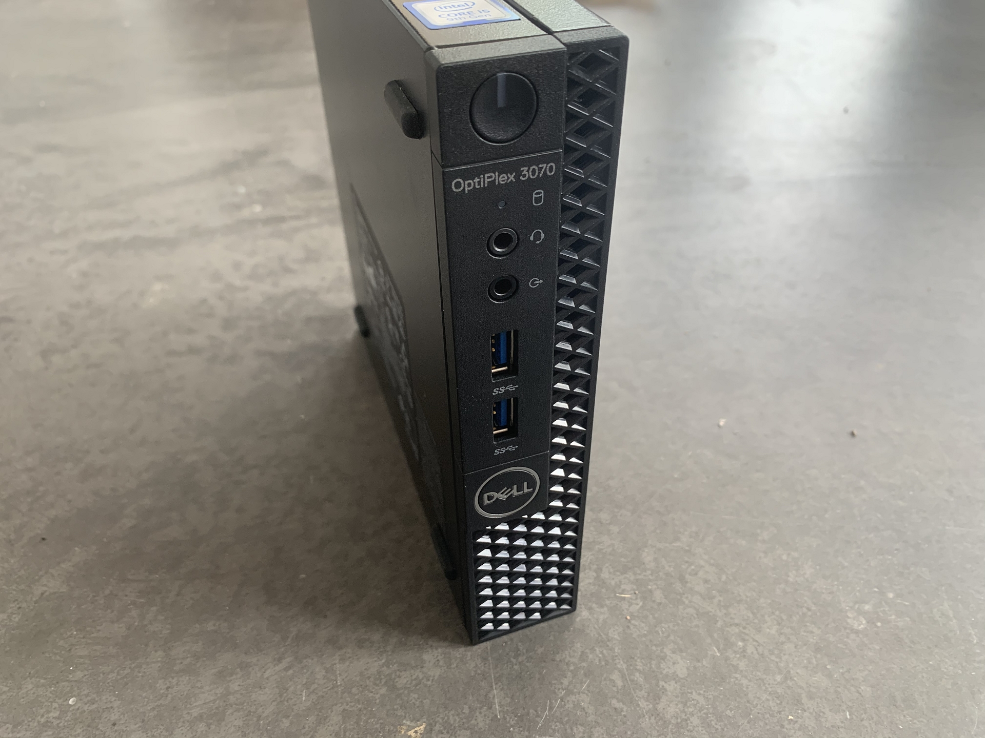 Dell OptiPlex 3070 Mff 16GB RAM 256GB SSD Core I5 9500T Win10 Mini PC Dell OptiPlex 3070 Mff 16GB RAM 256GB SSD Core I5 9500T Win10 Mini PC